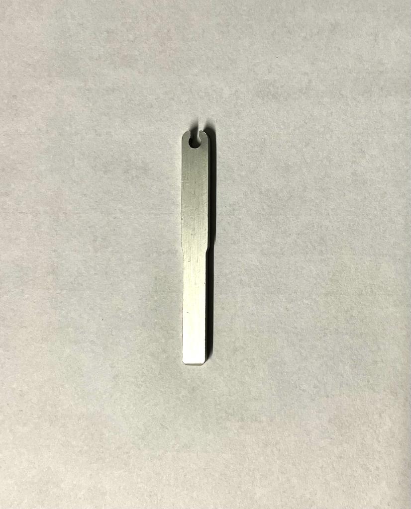 (EKBJLR2) HU101 JLR Emergency Key Blade – OMG Key Supplies