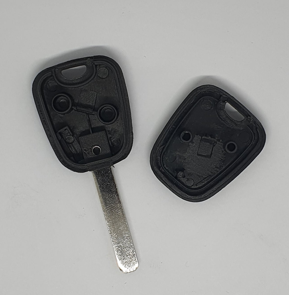 (VA2) Key Blank – OMG Key Supplies